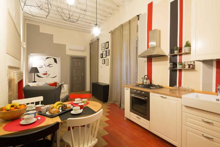 Charm Apartment Pietrasanta - Pietrasanta