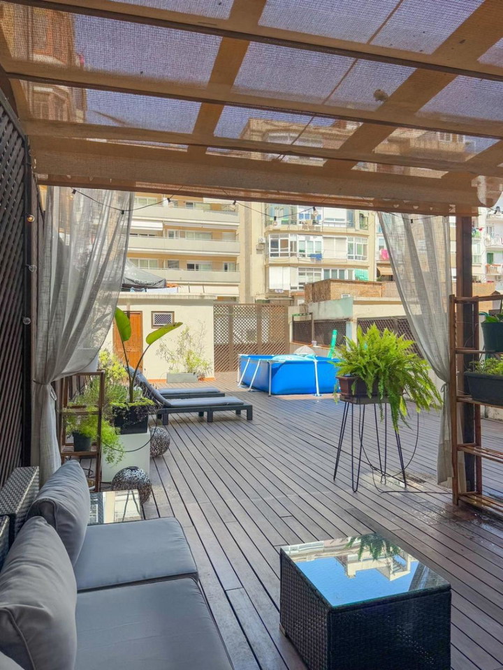 3br Apartment 100m2 Private Terrace In Eixample - 