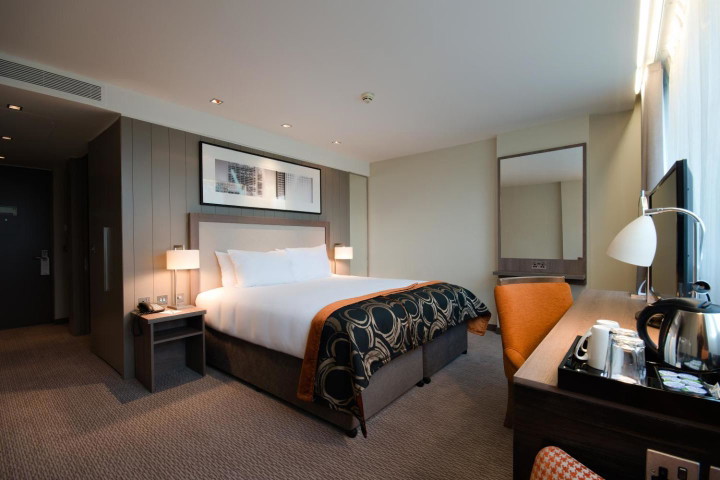 Clayton Hotel Chiswick - Hounslow