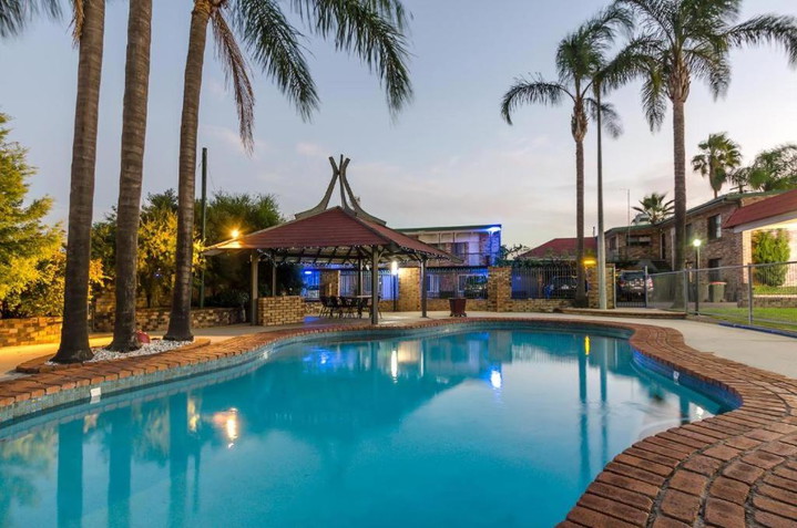 Centrepoint Midcity Motor Inn - Warwick