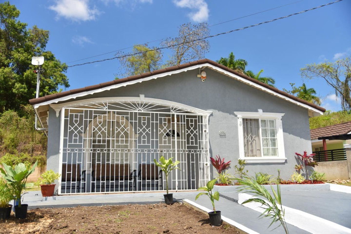The West Village Summer House - Montego Bay - Bahía Montego