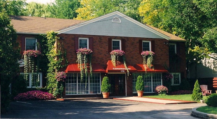 Canterbury Inn - Niagara-on-the-Lake