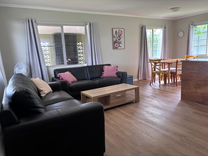 Central, Tidy And Private 3 Bedroom - Atherton