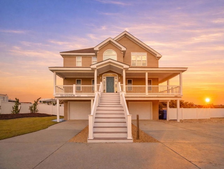 New Oceanview Pool Steps To Beach - Virginia Beach, VA