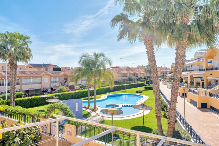 Casa En Playa Con Piscina Novamar - Santa Pola