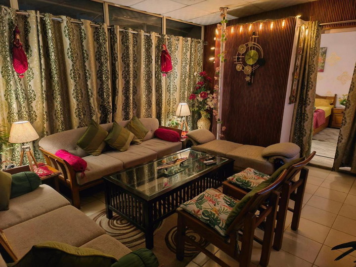 Breezy Rooftop Retreat - Delhi