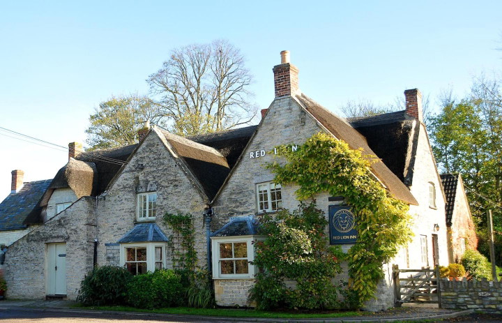 The Red Lion Inn - Sherborne
