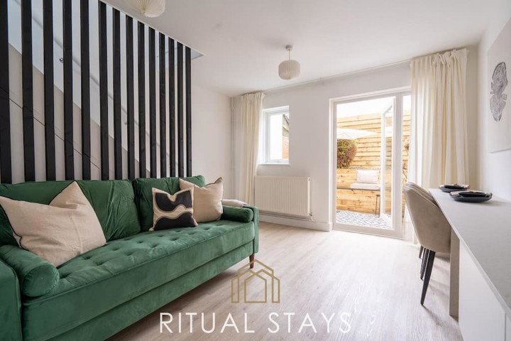 The Bracken's By Ritual Stays - Saint Albans