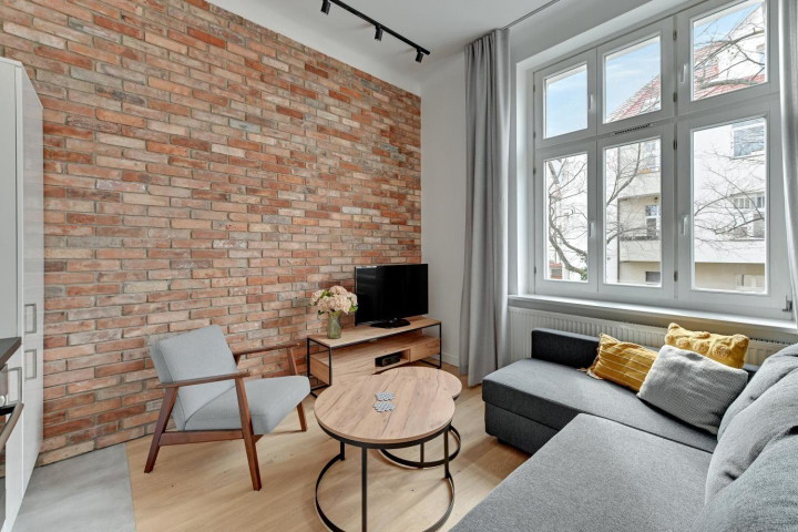 Grand Apartments - Two Bedroom, 6 Person City Center Apartment - Gdynia