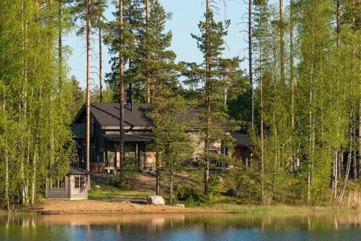 Beautiful Lakeside Villa Vetojärvi - Finland
