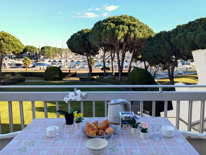Sol-y-days Le Cormoran Appartement Vue Sur Port De Plaisance - Port Camargue