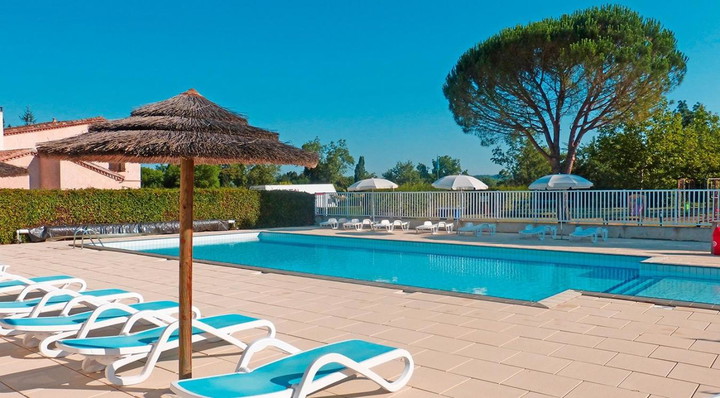 Camping Le Clos De La Lère - Occitanie