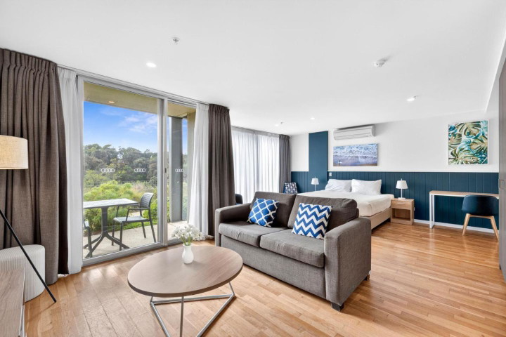 Resort Studio 178 - Pool Access Walk To The Beach - Torquay
