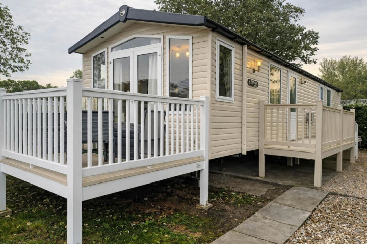 Prestige Static Caravan On 5 Star Holiday Park - Berwick-upon-Tweed