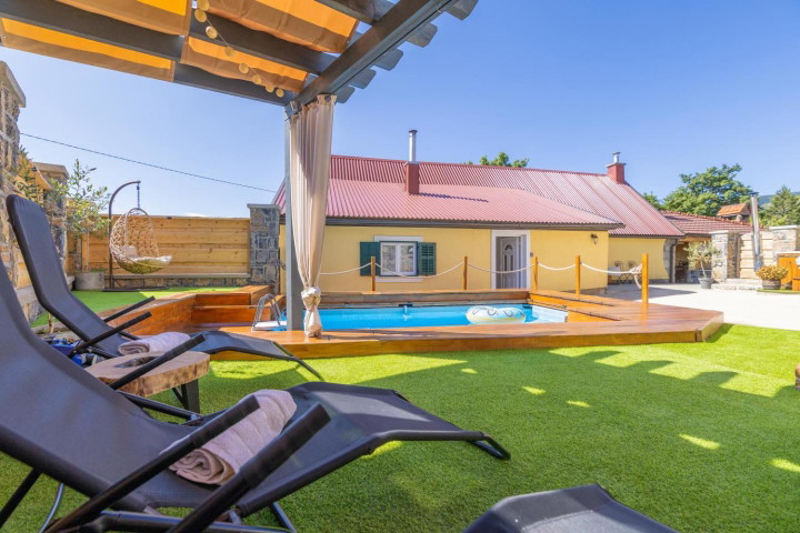 Old House Rustica With Pool, Jacuzzi And Tavern - Valincic - Senj