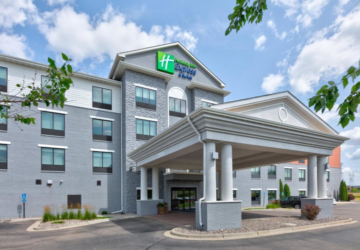 Holiday Inn Express Hotel & Suites Shakopee By Ihg - Edina, MN