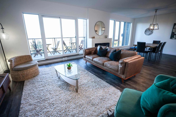 310 - Luxury Condo The Serenity - View And Pool - Baie-Saint-Paul