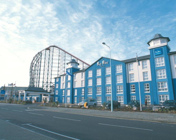 The Big Blue Hotel - Blackpool Pleasure Beach - Blackpool