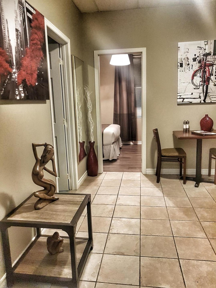 Cozy 1-bedroom Suite #17 By Amazing Property Rentals - Gatineau