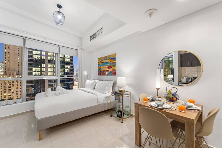 First Class Studio Cozy Urban Retreat - Dubai