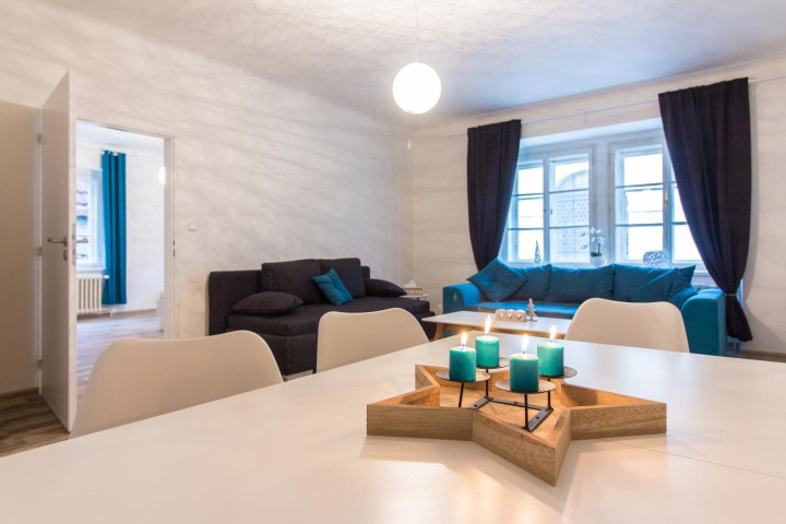Charles Bridge Hostel & Apartments - Prag