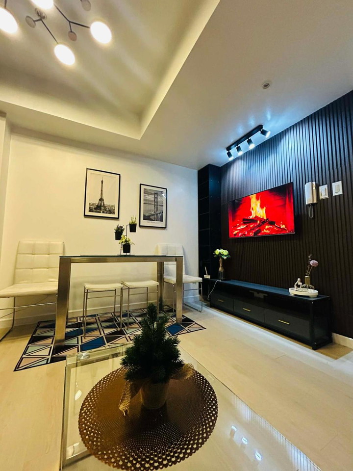 Cabin Cozy Staycation - Muntinlupa City