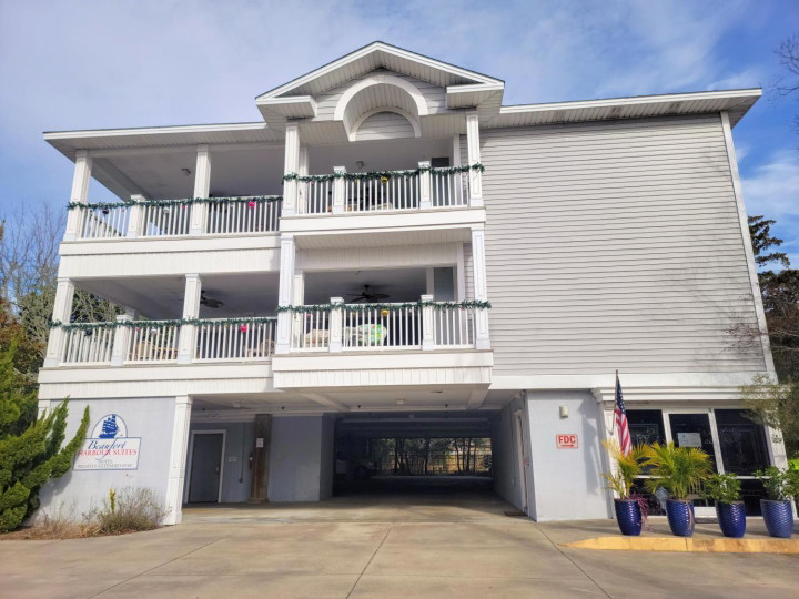 Beaufort Harbour Suites And Lodges - Beaufort, NC