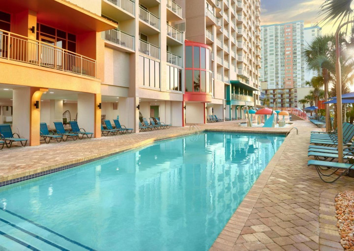 Hampton Inn & Suites Myrtle Beach Oceanfront - South Carolina