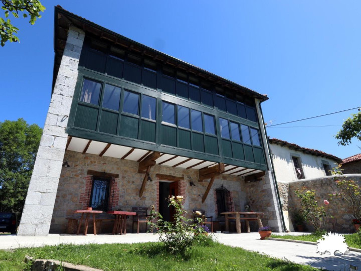 Albergue La Incera - Spain