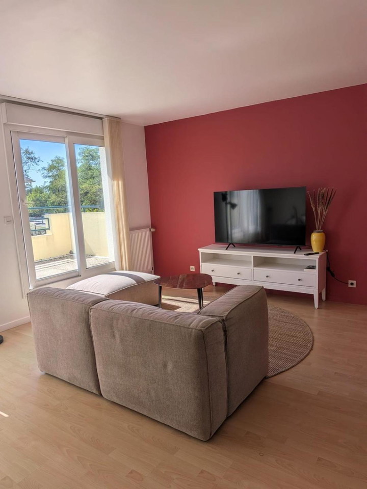Lisa And Karim's Apartment - Rennes