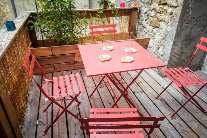 Maison De Village Meublée Avec Terrasse - Donzère