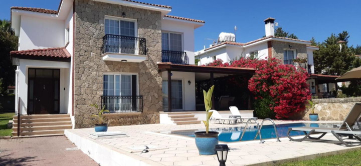 Hillside Villa With Sea Views - Chypre