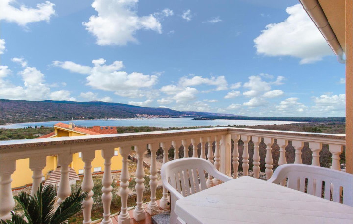 Lovely Apartment In Kornic With Wifi - Krk