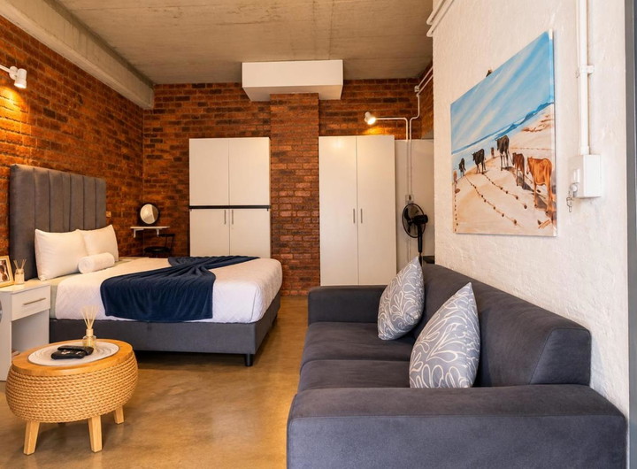 Selah Stays L Craftsmanship Johannesburg - Alberton