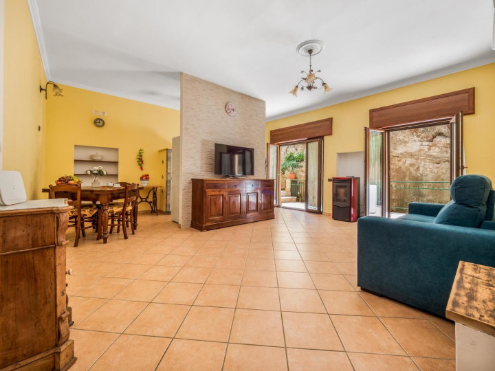 Grande Platano - Spacious Apartment In Sorrento - Sant'Agnello