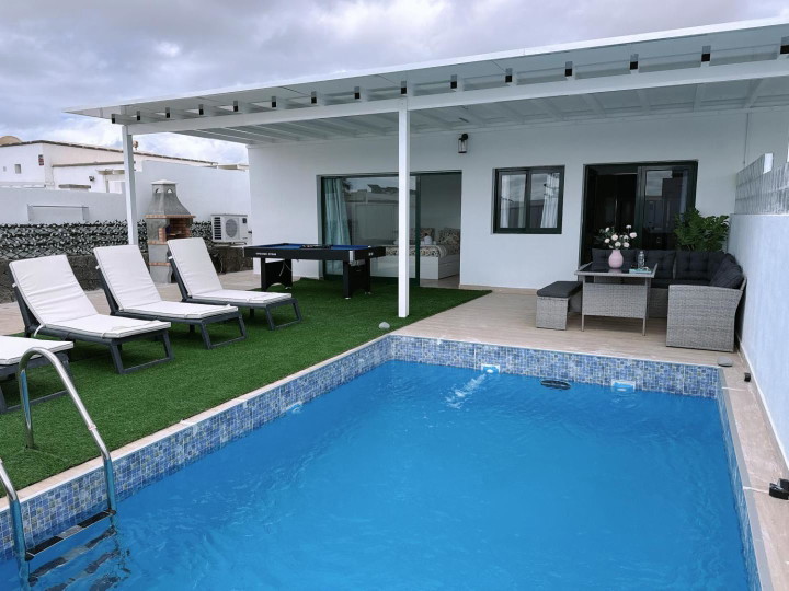 Villa Mike & Villa Angela - Playa Blanca