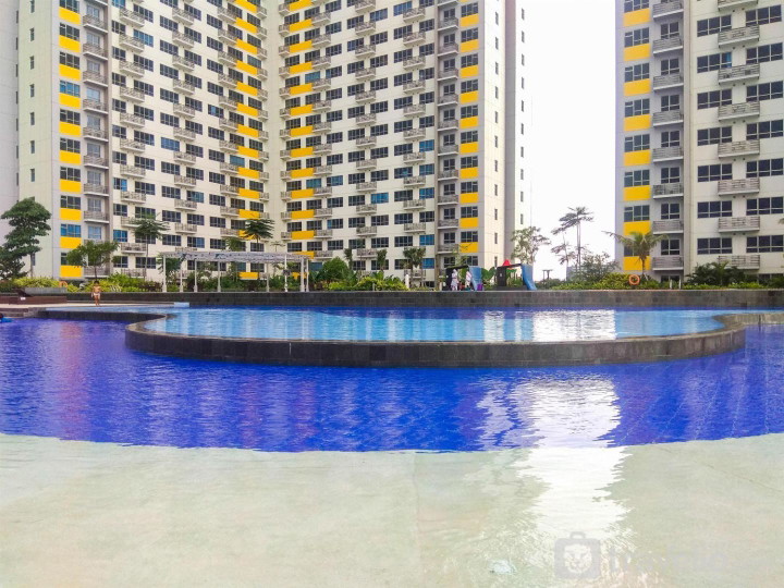 Cozy And Modern Studio Apartment At Springlake Summarecon Bekasi By Travelio - Bekasi