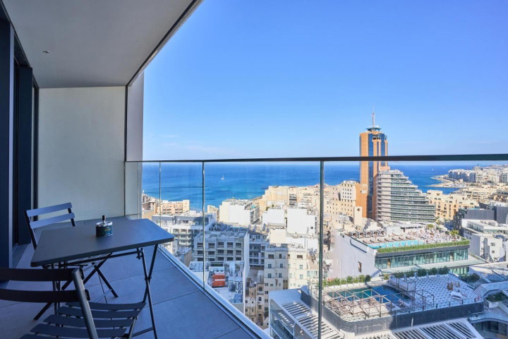 14th Floor Seaview Luxury Apartment In St Julian's - Malte