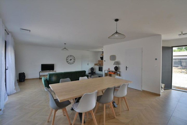 Maison Noé Climatisation Individuelle Par Pièce Proche Du Centre-ville - Ardèche