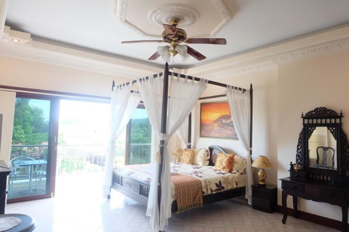 Majestic Villas Guesthouse Phuket. - Karon Beach