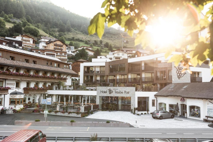 Aktiv- Und Wellnesshotel Traube- Post - Nauders