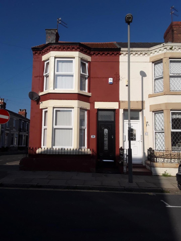 39 Cowley Road - Liverpool