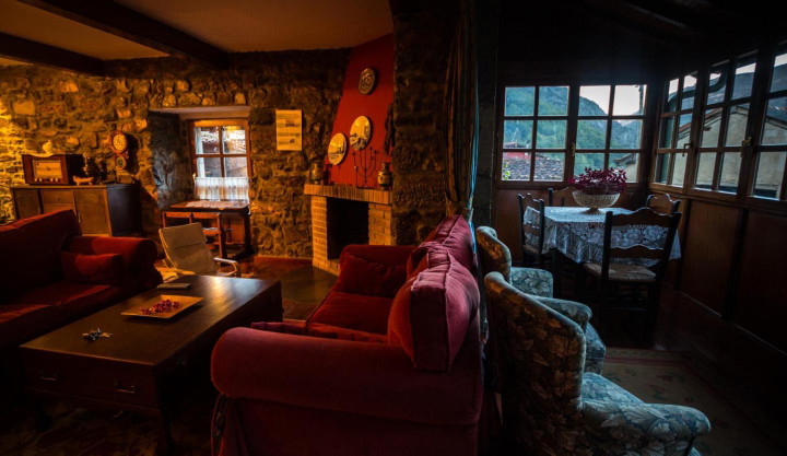 Núcleo De Turismo Rural La Corte - Asturias