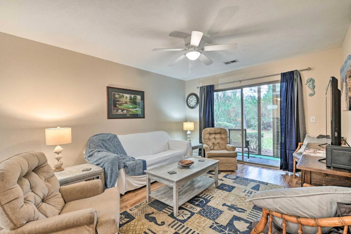 True Blue Golf Resort Condo - 3 Mi To Beach! - Pawleys Island, SC