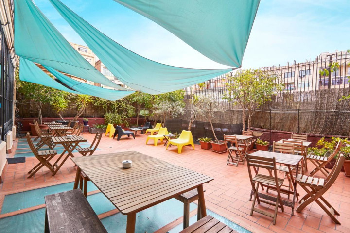 Ella Hostel Gran Vía - Barcelona