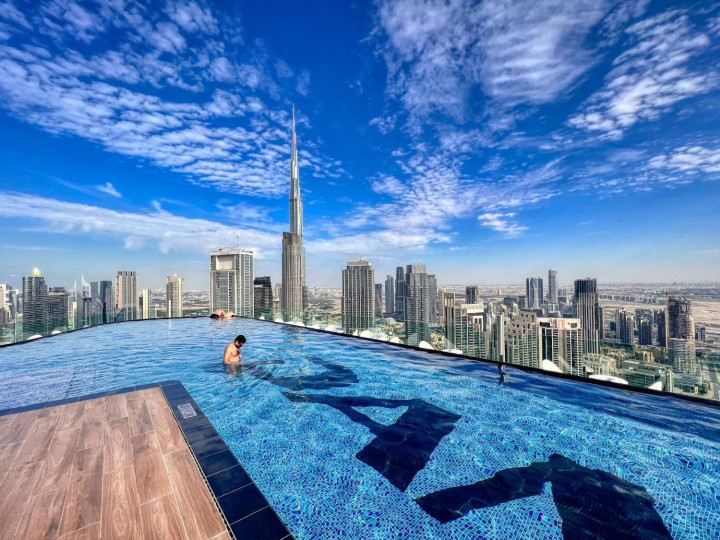 Paramount Residences I Access To Infinity Pool - Dubai
