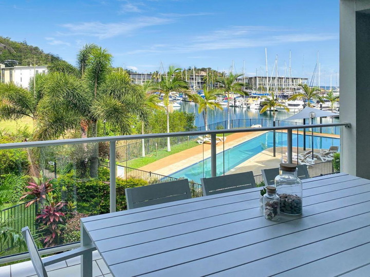 Beachside Apartment 14 - Townsville