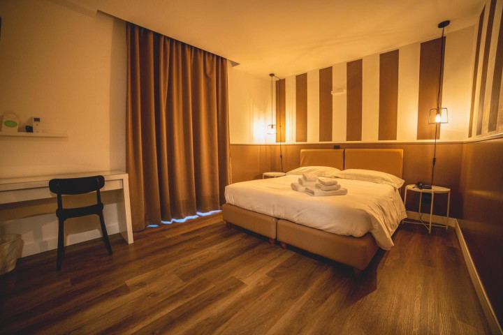 Hotel Continental - Реджо-Калабрия