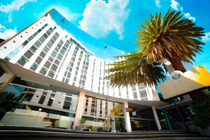 Camino Plaza - Bolívie
