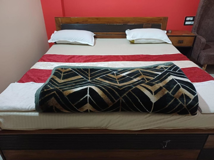 The Sarita Hotel - Deoghar